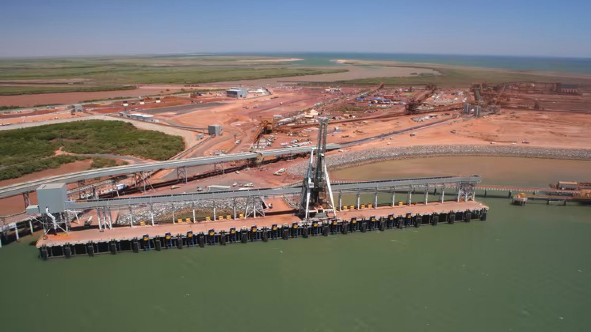 MoorMaster System: Privezivanje broda jednim klikom - Pomorac