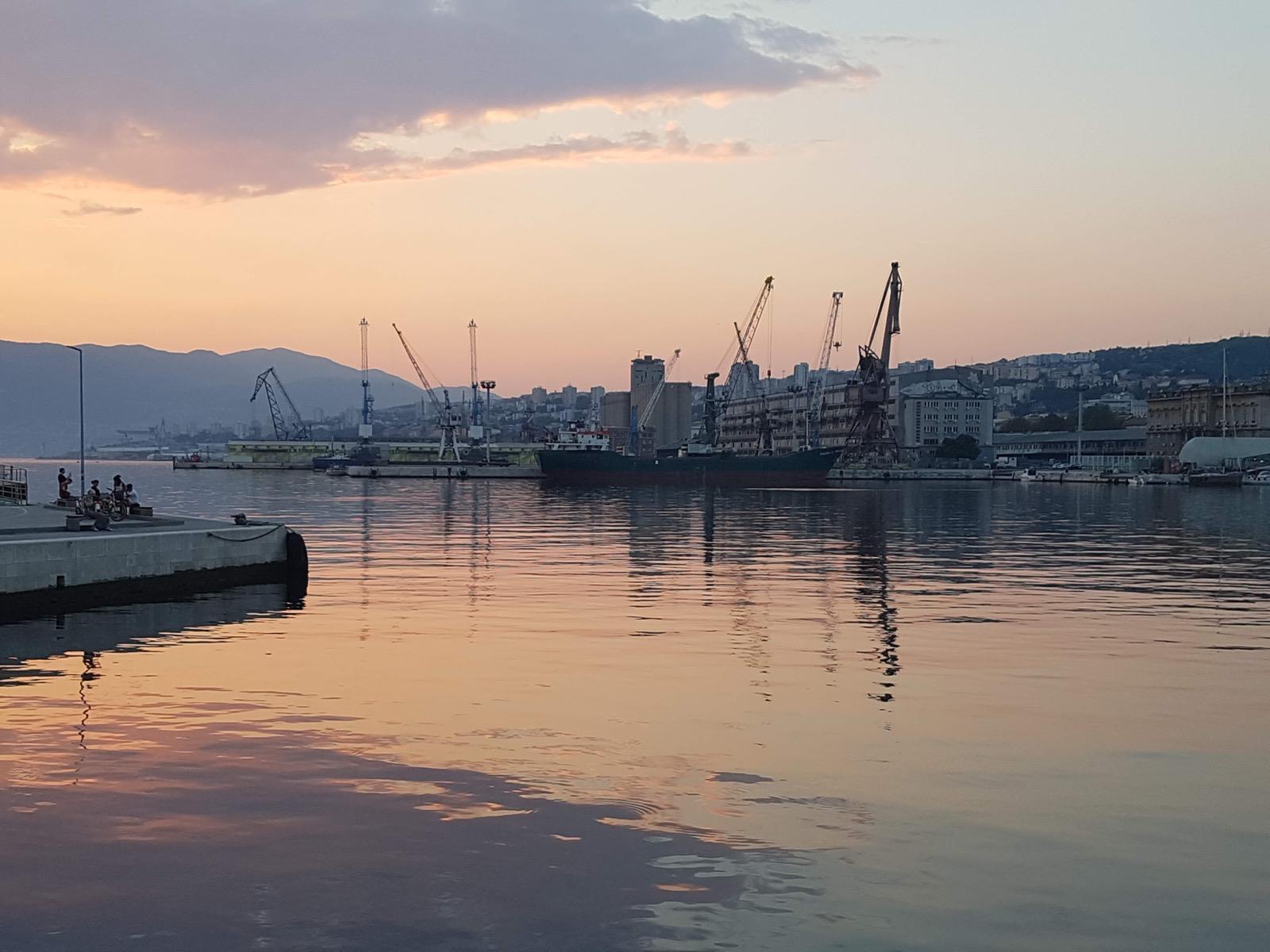 Luka Rijeka d.d. traži trećeg člana uprave, za nekoliko dana bit će ...