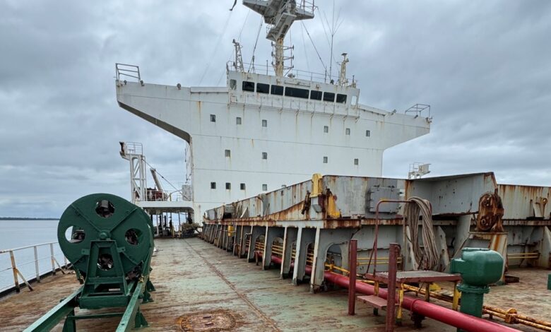 Posada bulkera "Eleen Armonia" tri mjeseca bez plaće u Nigeriji - Pomorac